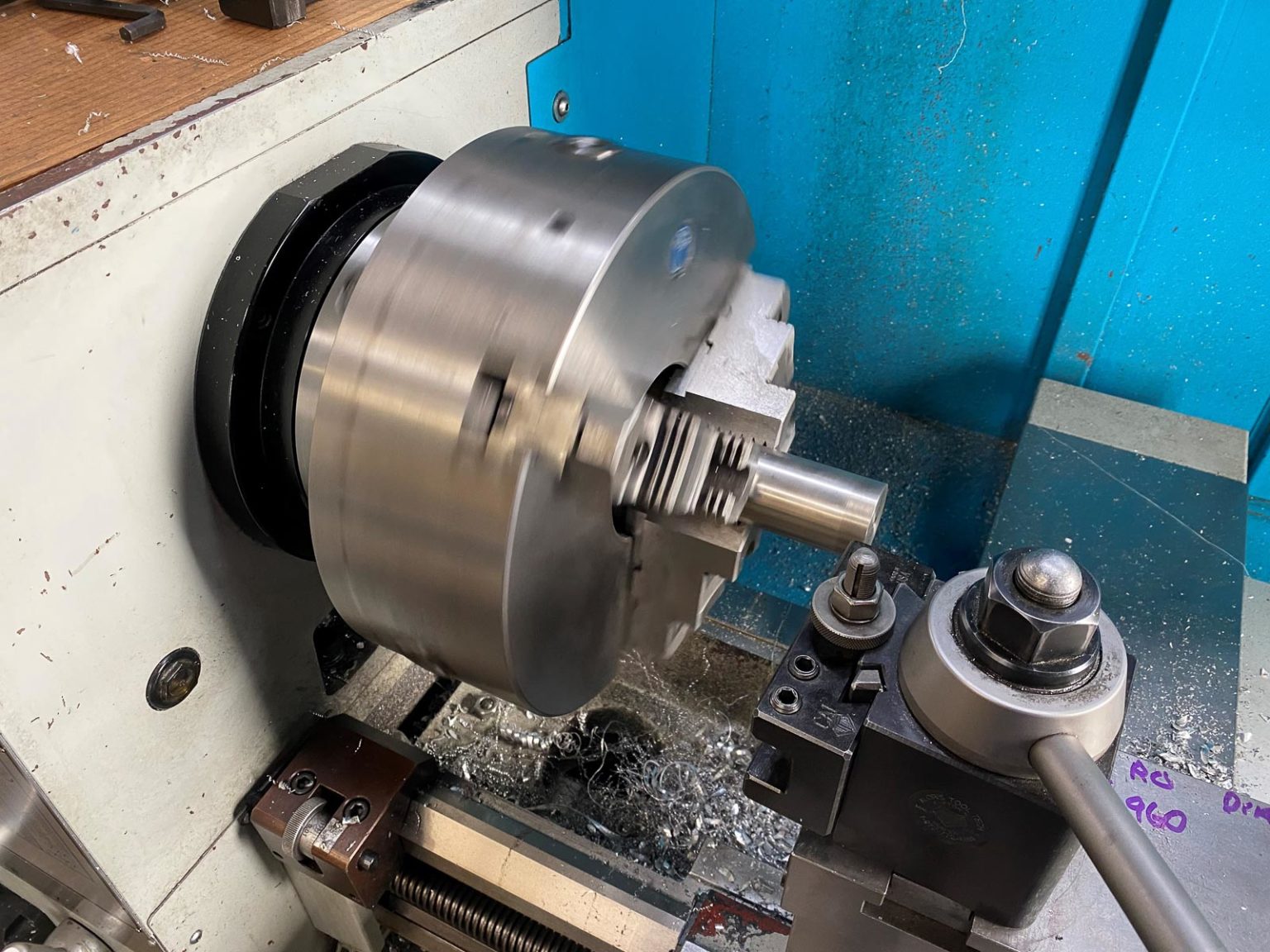 Smiley’s Pro Services | Trailer Service & Metal Fabrication Shop